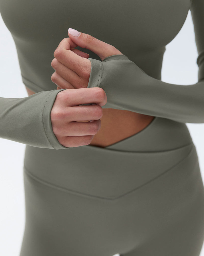 Women's Long Sleeve Gym Crop Top - Olive Green | Adanola