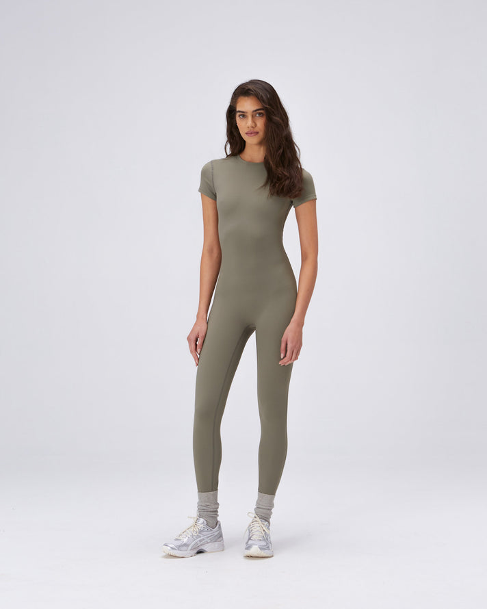 Women's Activewear & Lifestyle Apparel | Adanola